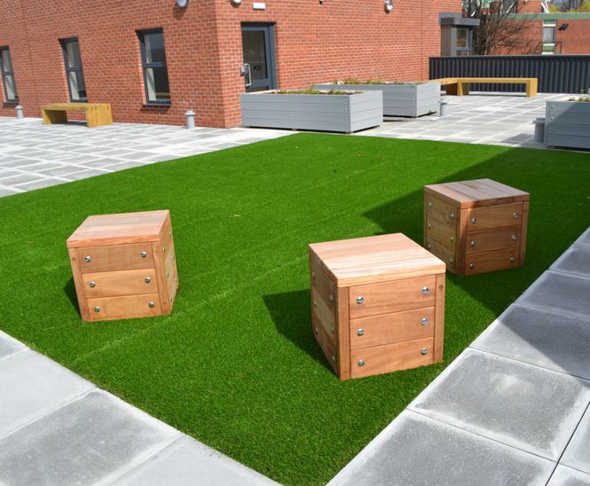 Cube seats in FSC timber | Street Design