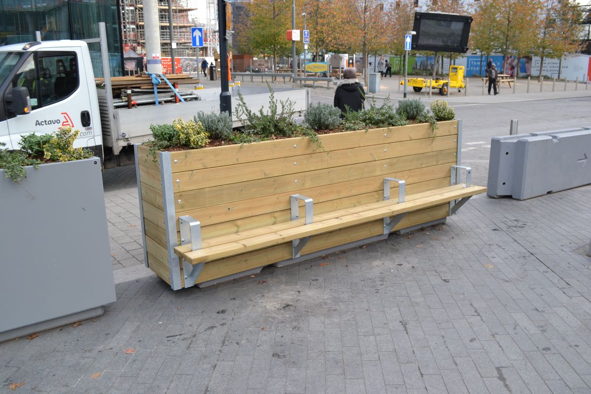Images for Long barrier planters