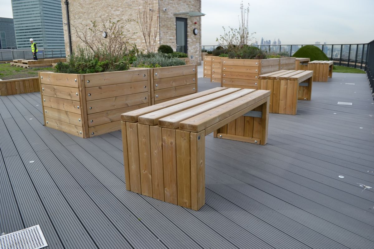 Rochford straight timber bench | Images