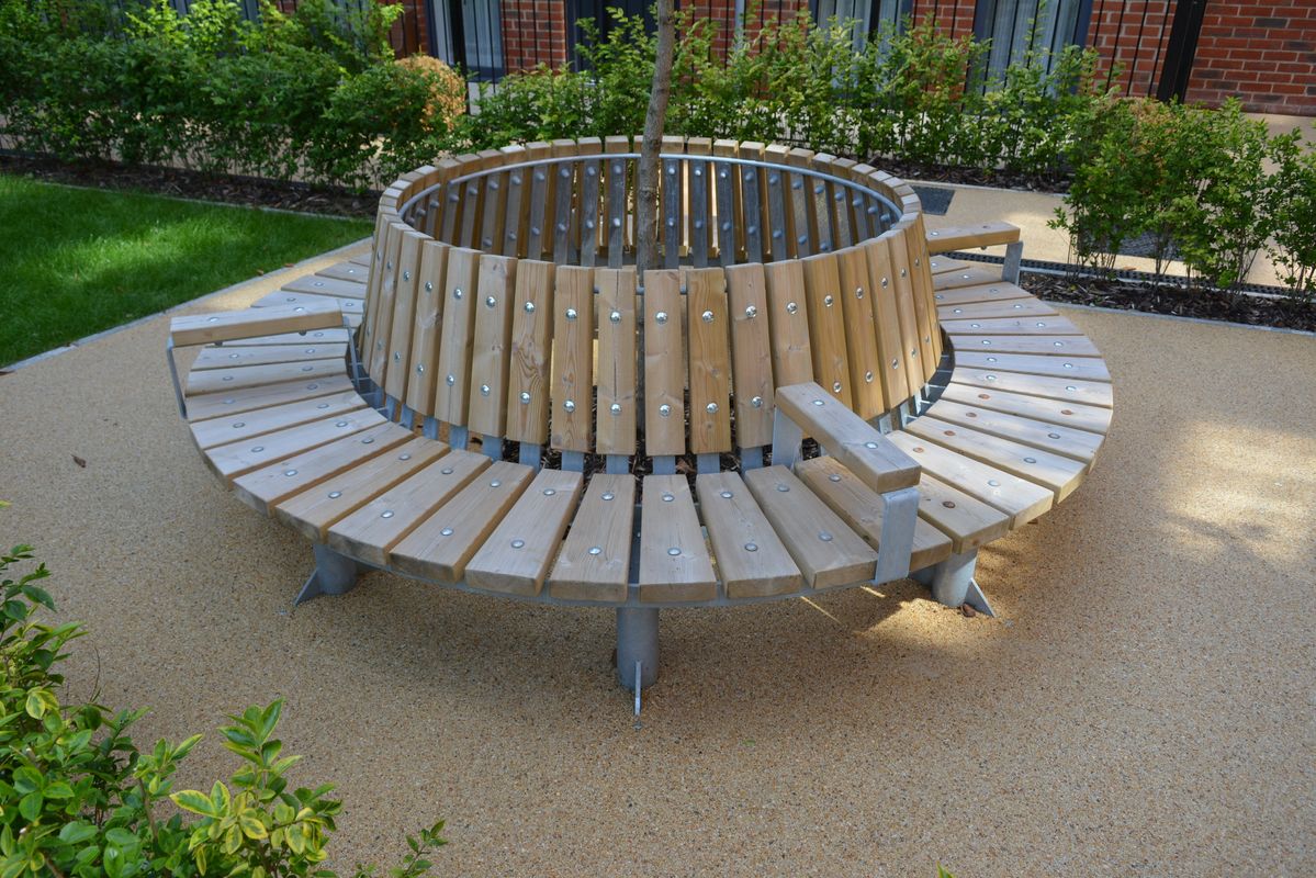 Spalding tree seats | Images