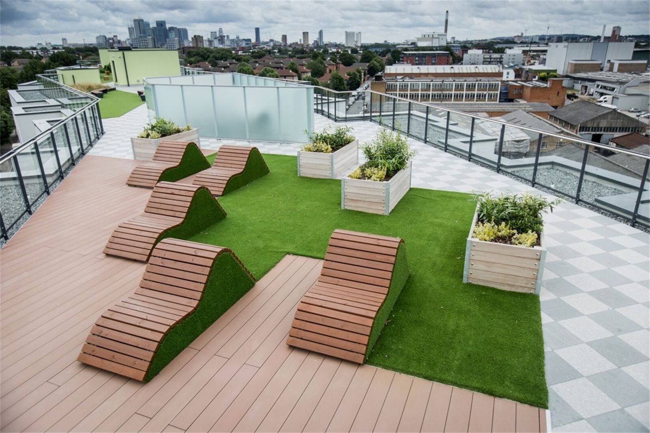Planters and seating for residential rooftop garden | Street Design ...