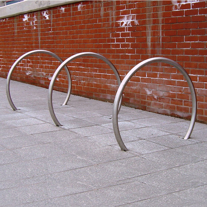 Circular Stainless Steel Cycle Stand | Images