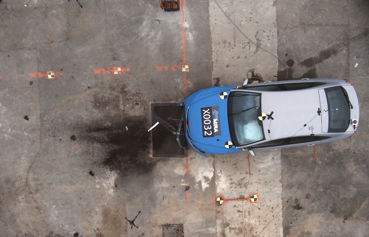 Inspira Protect - hostile vehicle mitigation planter | Images