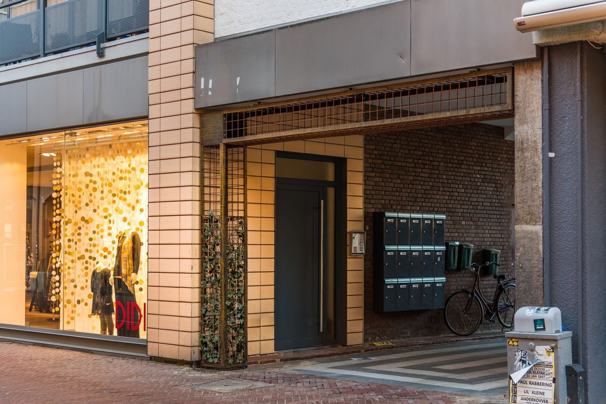 POC - Screens and flower towers | Images