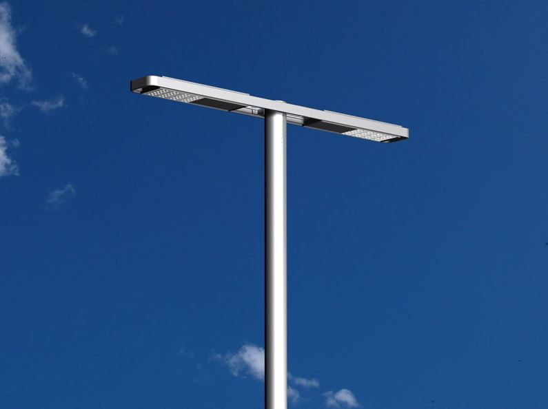 Escofet - Wide lighting column | Images