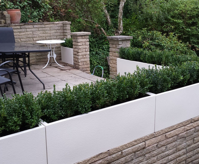 Bespoke advanced composite glass fibre barrier planters | Livingreen Design