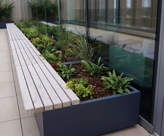 Bespoke bench planters for corporate roof garden | Livingreen Design