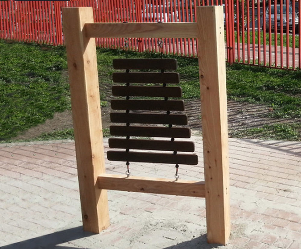 Large-scale vertical xylophone for public spaces | Acoustic Arts | ESI ...