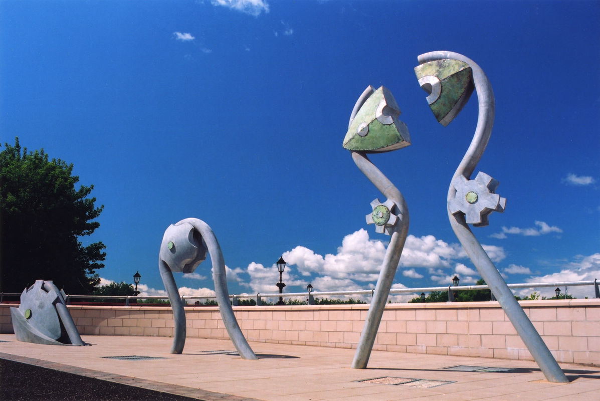 Slipstream nautical-themed sculpture - Dalmarnock Bridge | Images