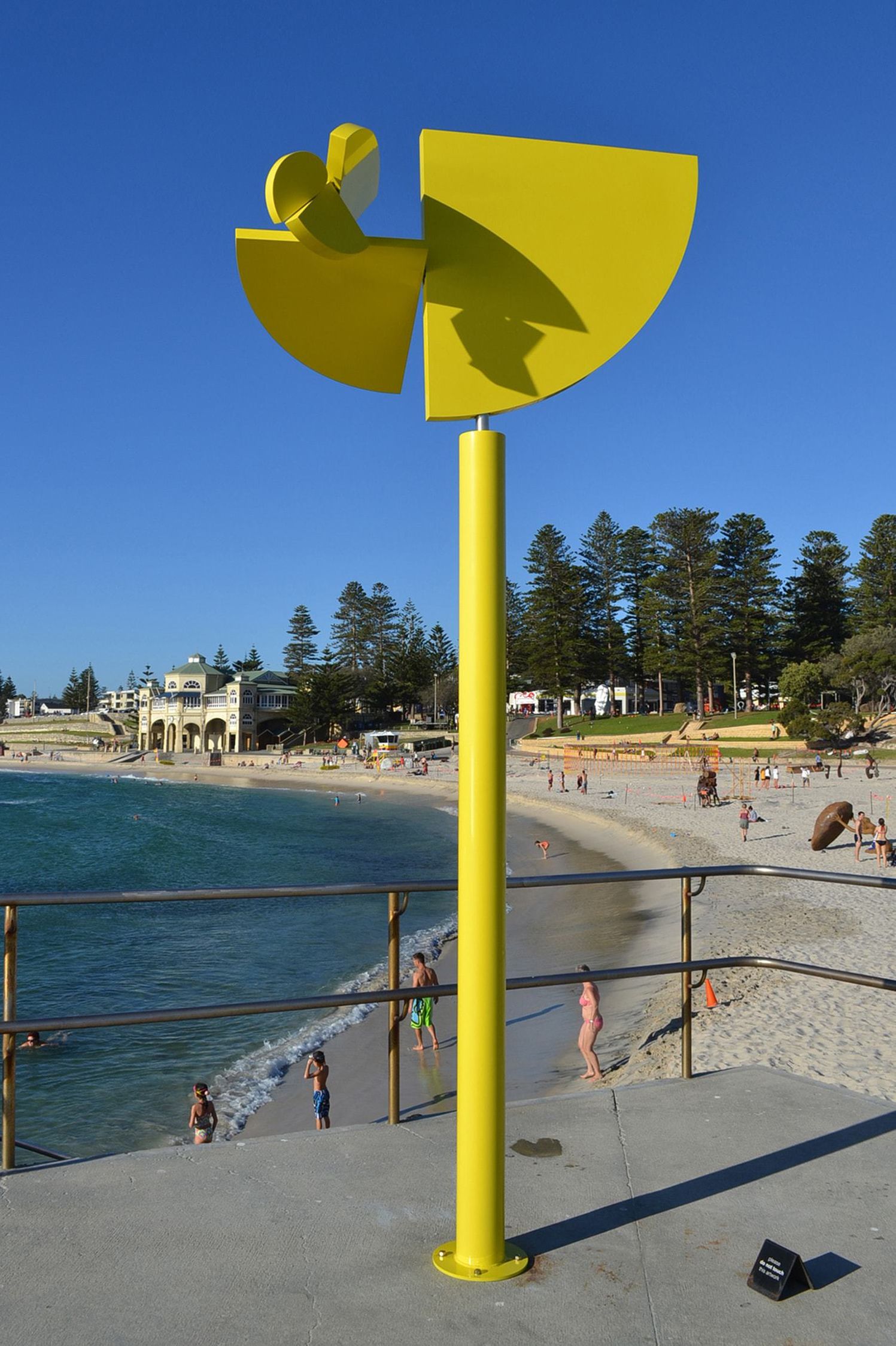 Golden Section kinetic sculpture | Ivan Black Sculpture | ESI External ...