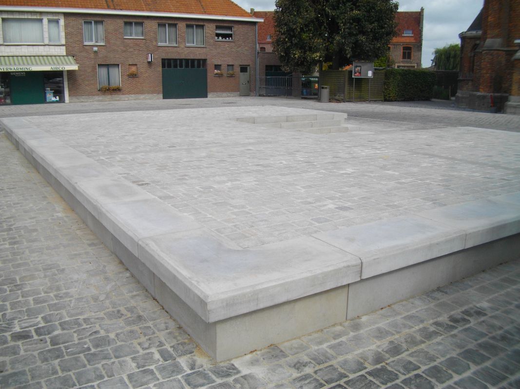 Images for Architectural precast concrete steps