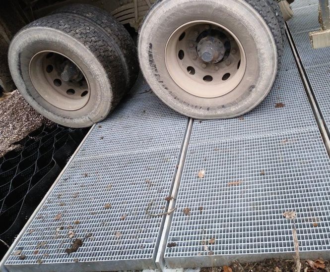 Heavy-duty driveway Root Protection Area solution | Green Grid Systems