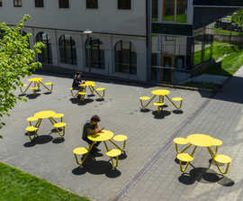 Orbit - Metal Outdoor Seating Unit with Circular or Oval table | mmcité ...