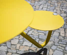 Orbit - Metal Outdoor Seating Unit with Circular or Oval table | mmcité ...