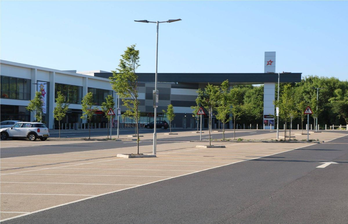 Car parking bay surfacing - Yate Riverside retail park | NatraTex | ESI ...