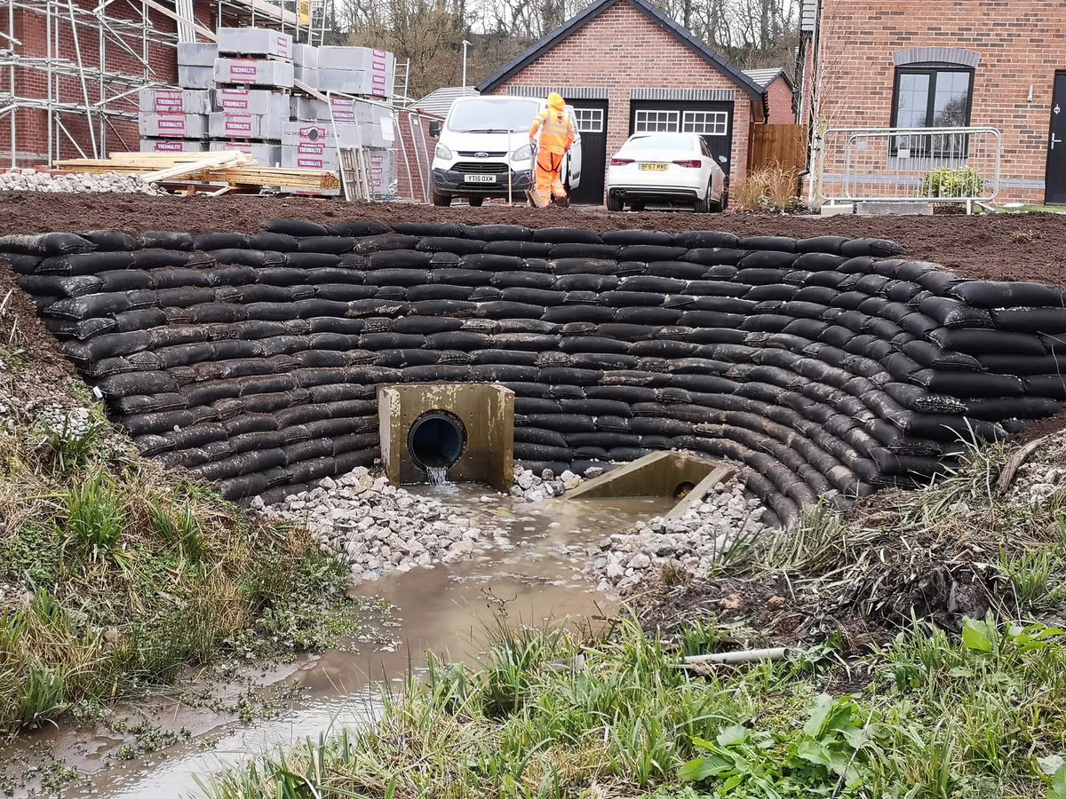 Rootlok headwalls | GeoGrow | ESI External Works