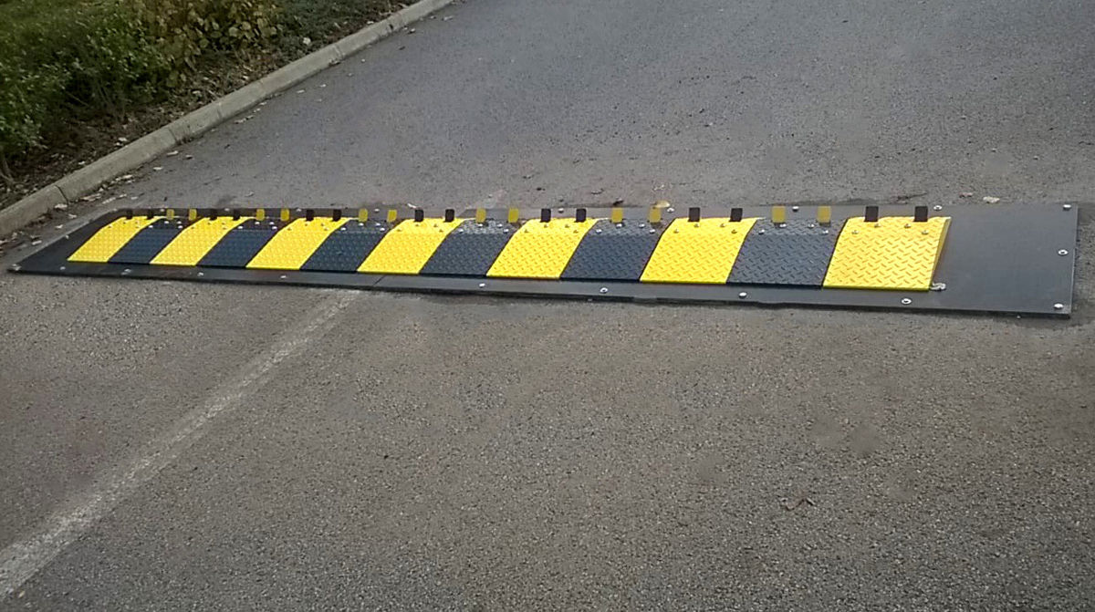 Images for HGV traffic control plate - surface mounted