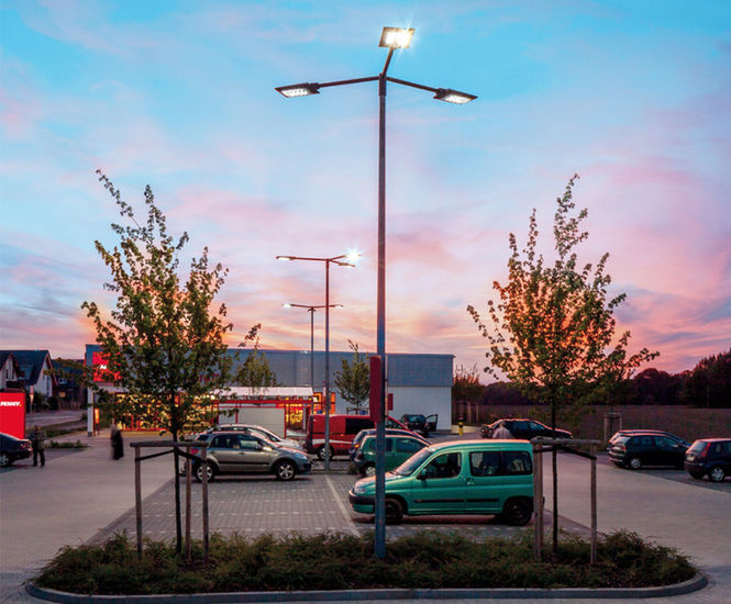 Avanza 600 - LED luminaire for streets and urban spaces | Selux UK