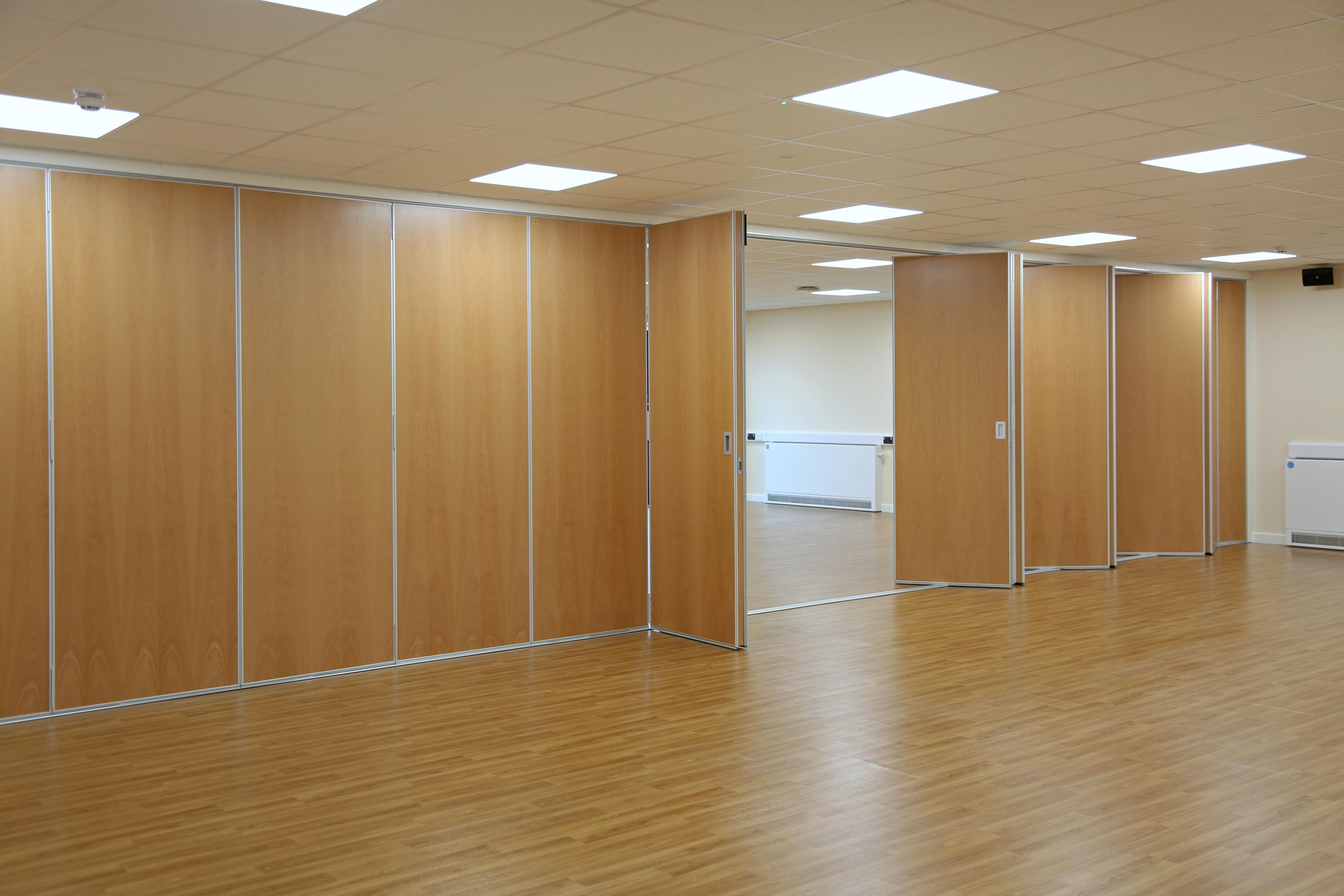 Kudos sliding folding partitions | Moving Designs | ESI Building Design