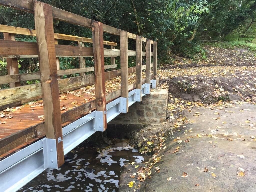 Timber pedestrian, bridle and cycle kit form bridges | Bison Bridges ...