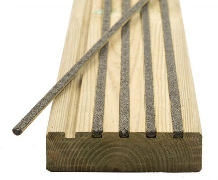 Q-Grip® slip-resistant strips for decking | Stamco-Hoppings