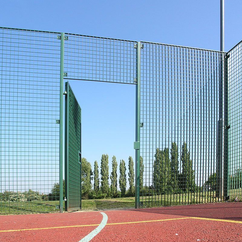 MUGA fencing | Images