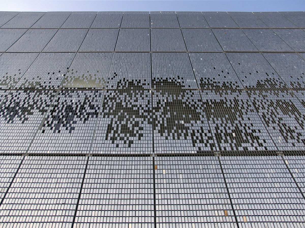 STEREO-KINETIC® Wall stainless steel facade – H&M store | Lang+Fulton ...