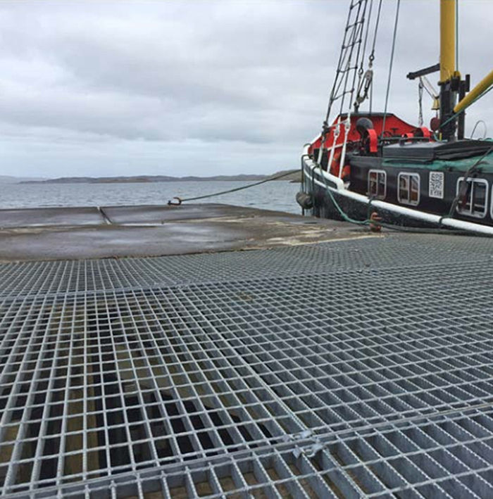 Heavy-duty floor grating | Lang+Fulton | ESI Building Design