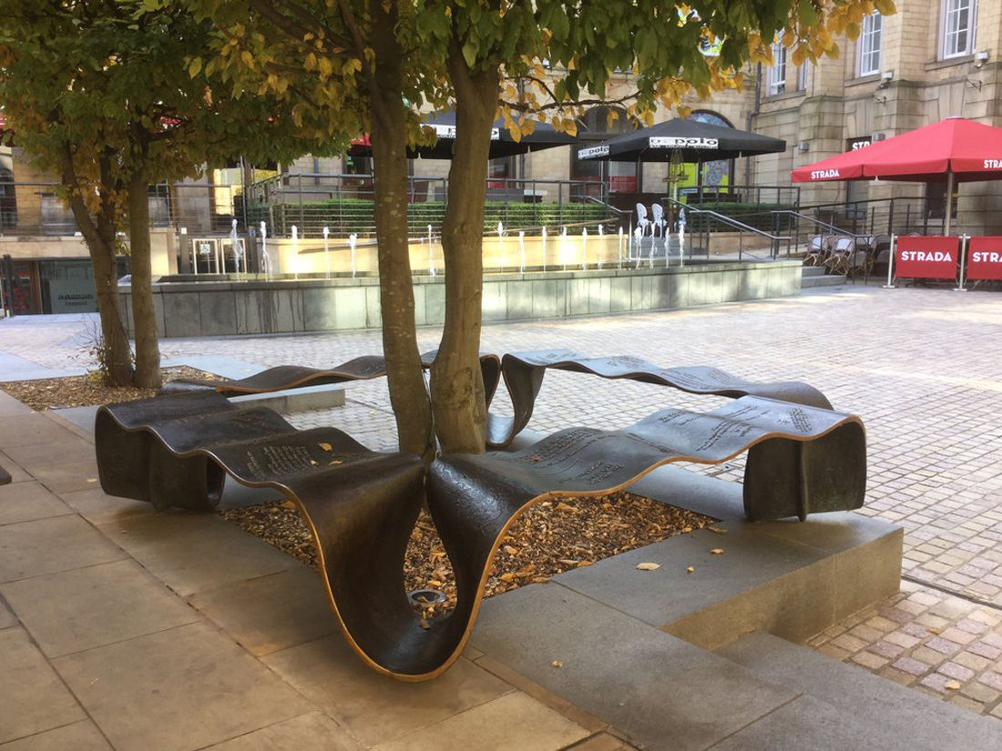Bespoke art tree seats | Broadbent Studio | ESI External Works