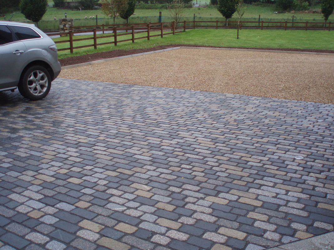 Temple granite, porphyry and basalt setts | Images