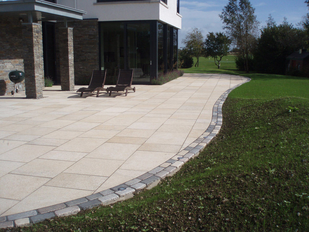 Images for Temple granite, porphyry and basalt setts