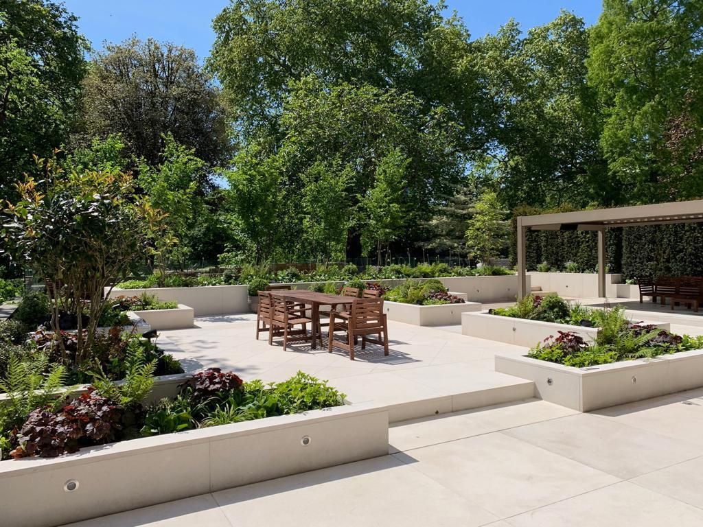 Images for Moleanos limestone paving - private residence, London