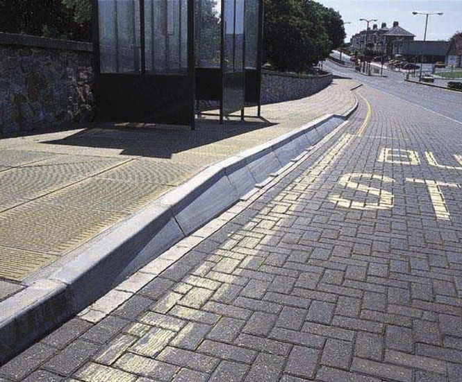Access kerb | Aggregate Industries