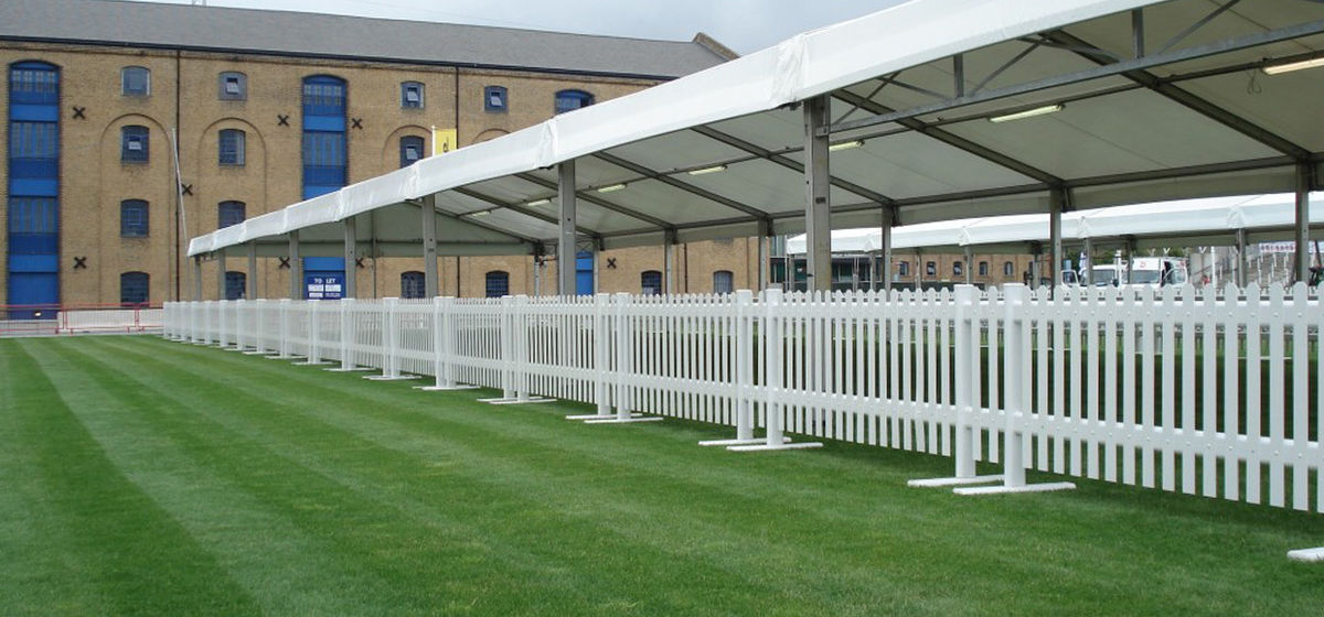 Duralock plastic fencing | Images