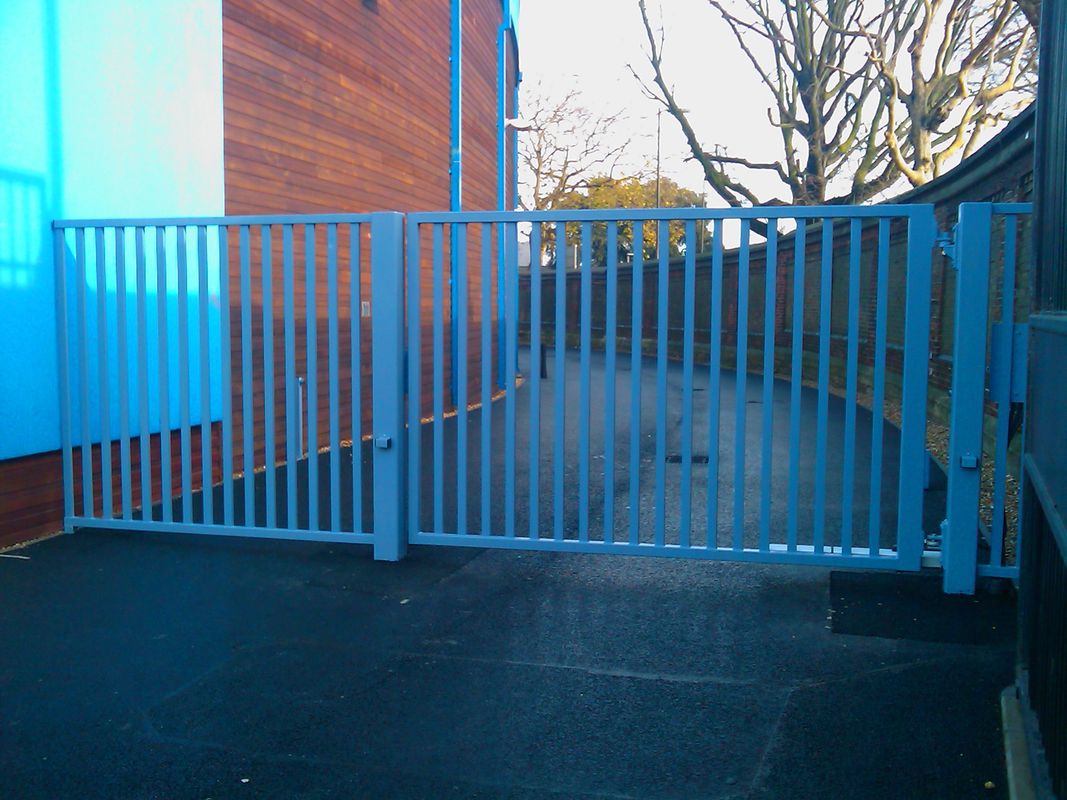 Images for Hinged/Swing Gates