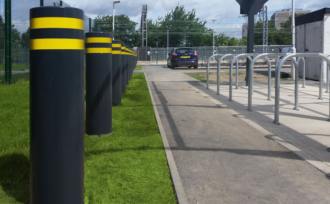 Images for PAS 68 Terra Neptune static bollard - 7.5t @ 40mph