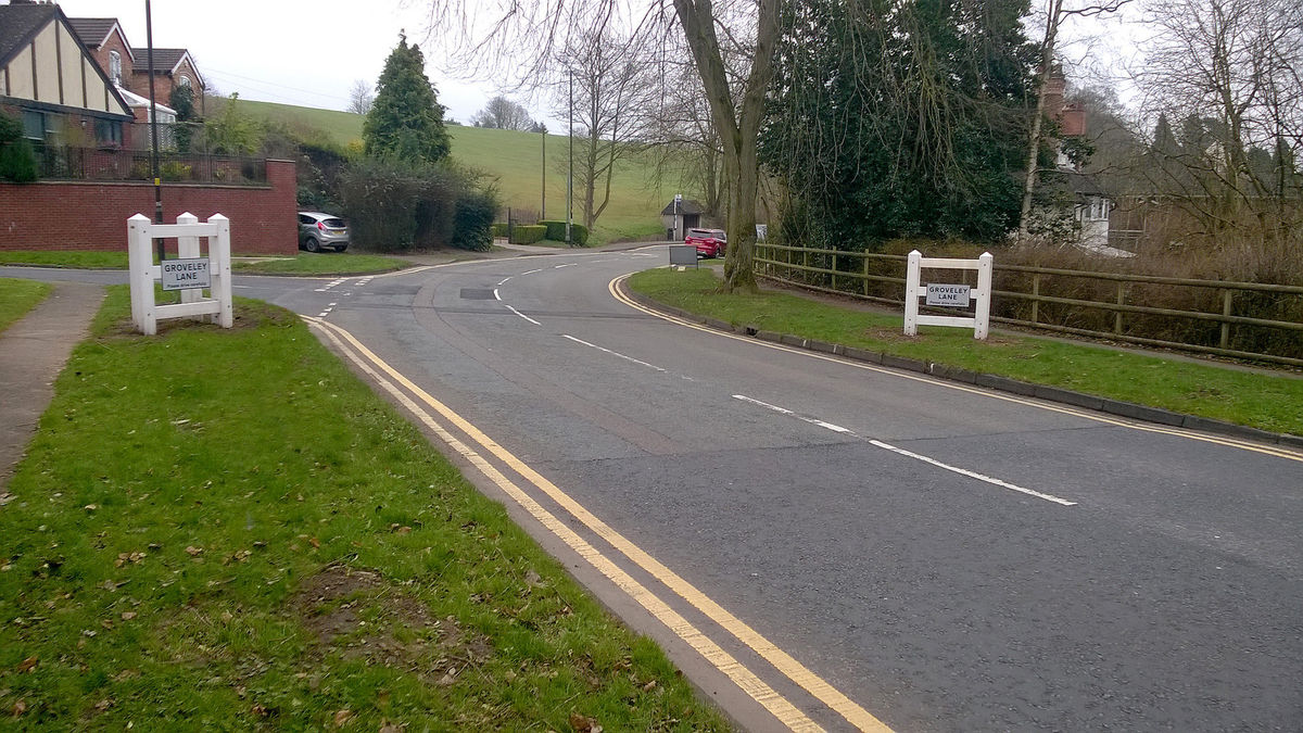 Glasdon Gateway village welcome signs | Glasdon UK | ESI External Works