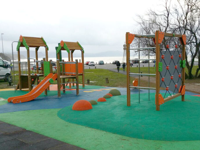 Nice Climbing Frame & Bridge | Jupiter Play | ESI External Works