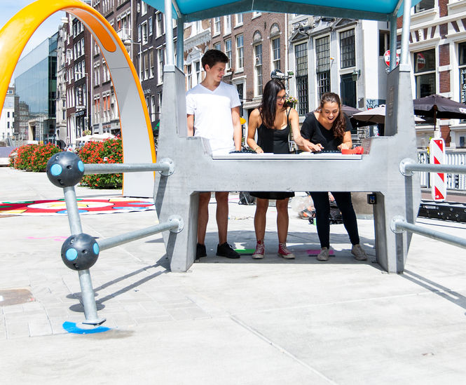 Fono DJ Table - outdoor interactive DJ booth | Jupiter Play