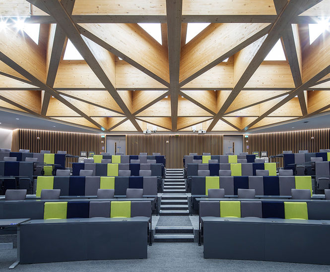 Lecture theatre seating - University of Birmingham | CPS Seating