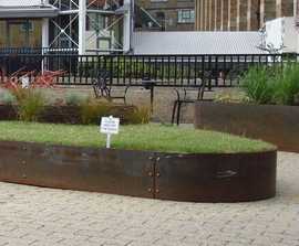 EverEdge Custom landscape edging for docklands courtyard | EverEdge ...