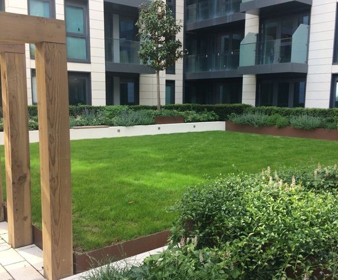 Corten landscape edging - Sovereign Court, Hammersmith | EverEdge