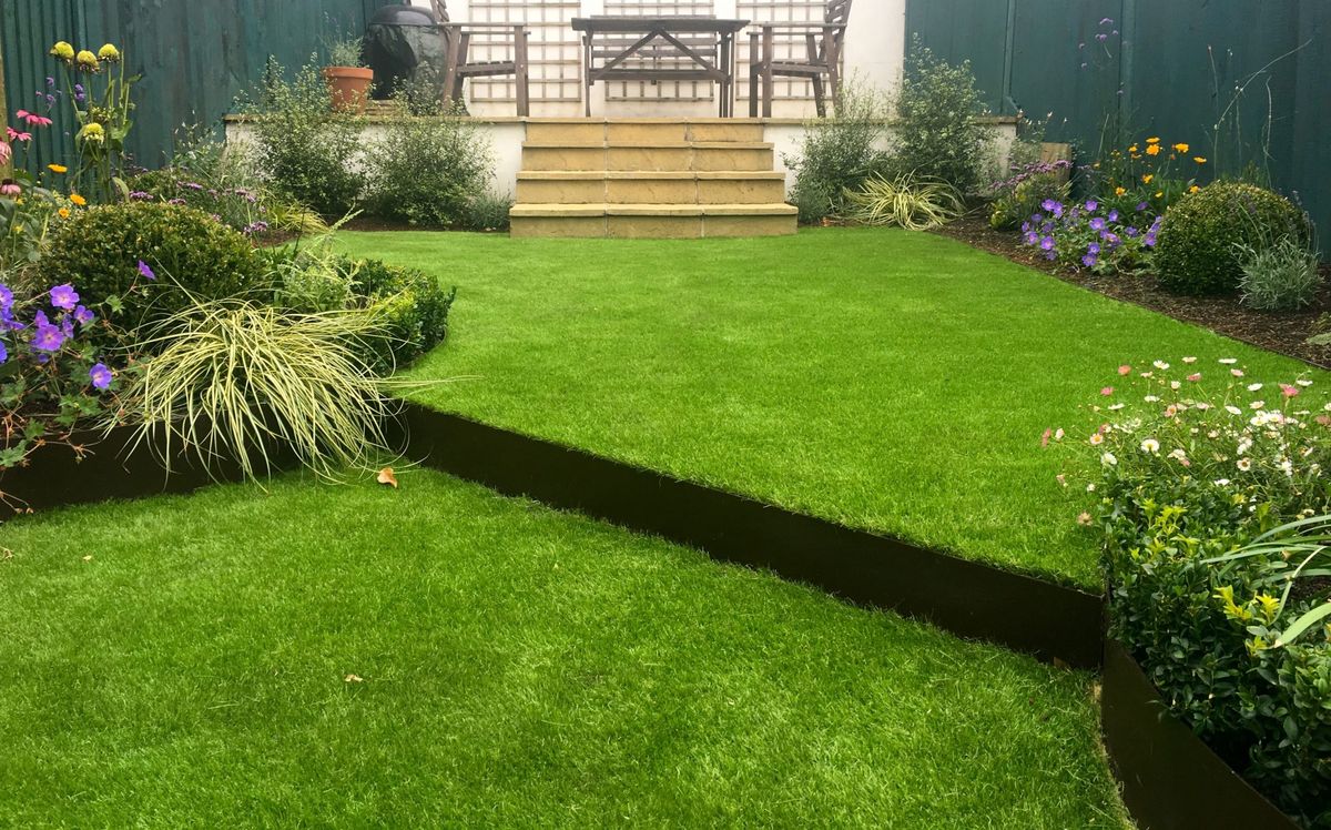 EverEdge Mini Titan heavy-duty steel landscape edging | EverEdge | ESI ...