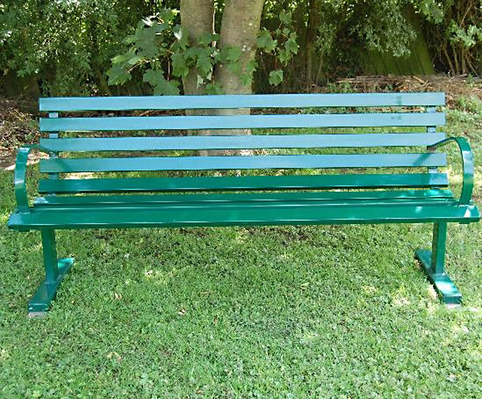 Greensted steel bench seating | Images