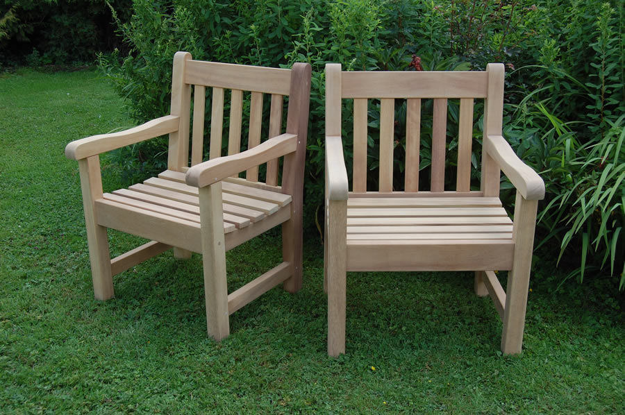 Poplar iroko bench | Branson Leisure | ESI External Works