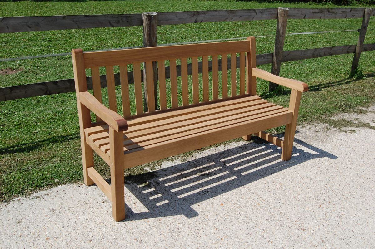 Poplar iroko bench | Images