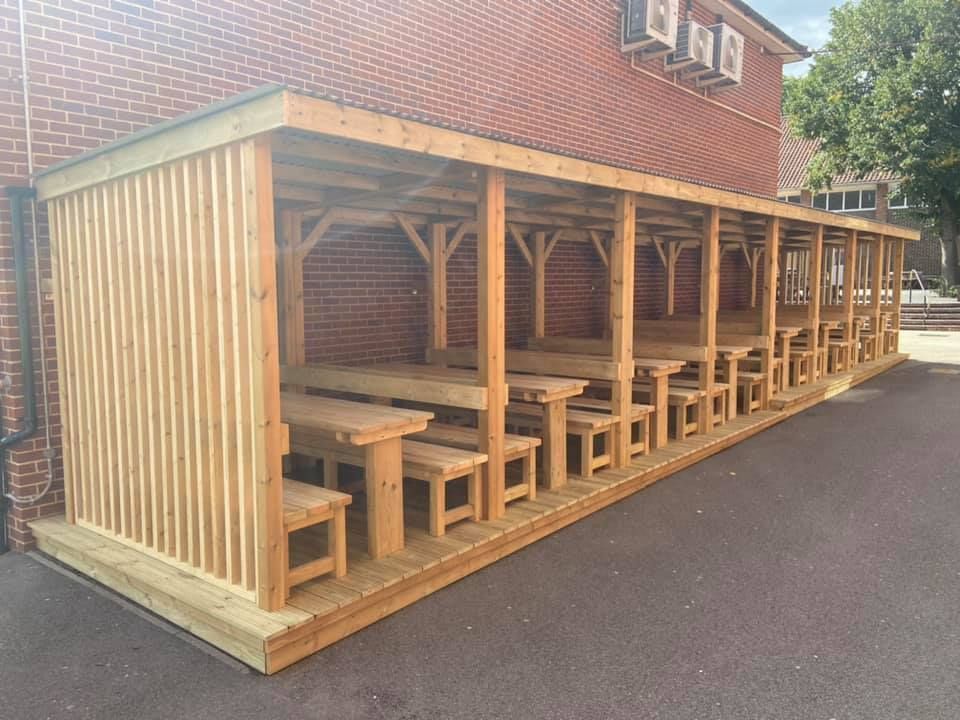 Timber outdoor classroom / shelter - All Hallows School | Images