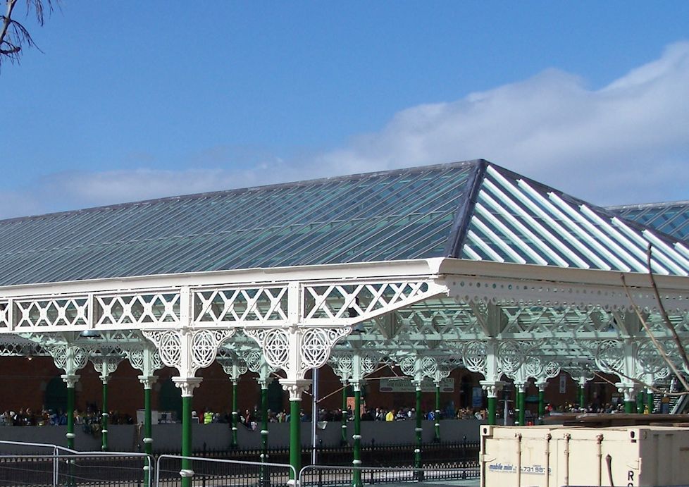 Traditional patent glazing - Tynemouth railway station | Images