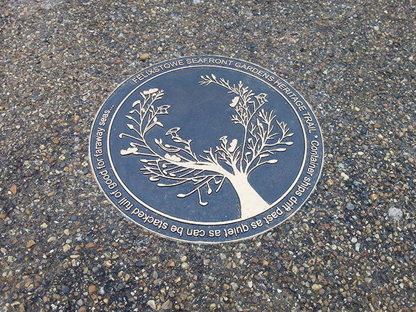 Interpretive, wayfinding & badging signage for seafront | Images