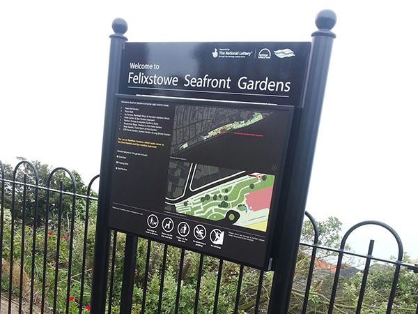 Interpretive, wayfinding & badging signage for seafront | Images